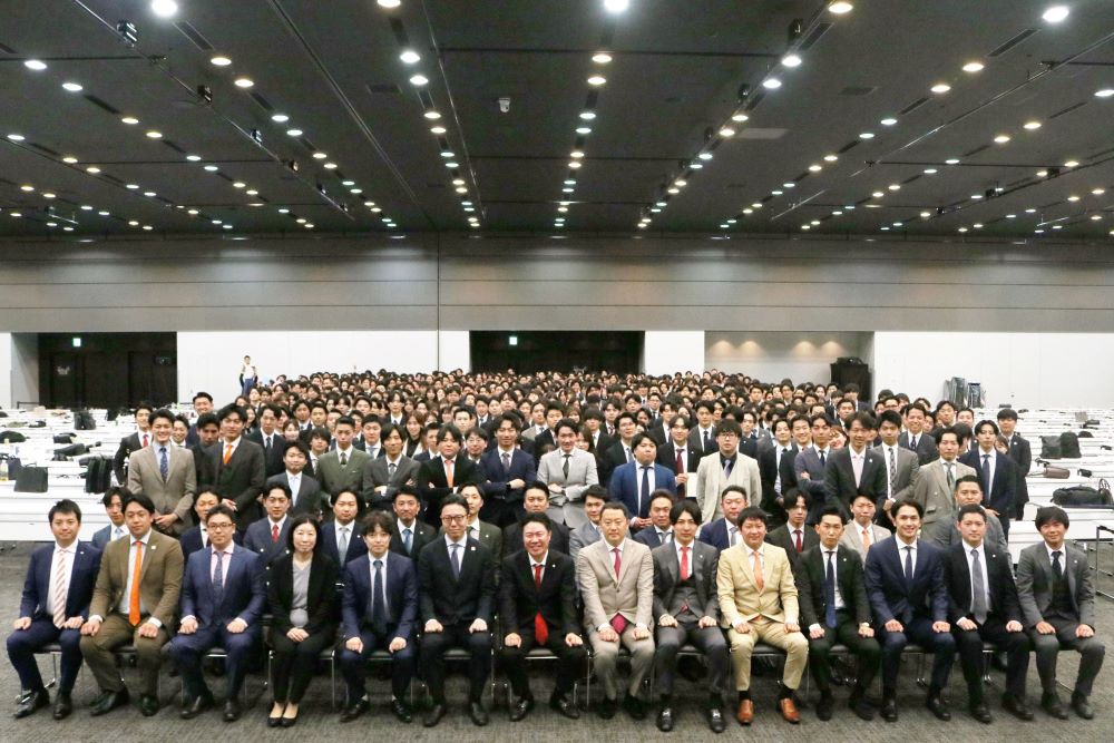 HR Tech事業部 - 株式会社DYM新卒採用サイト